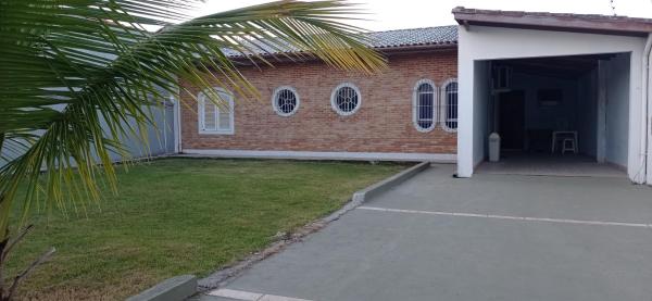 Casa Temporada No Indaiá Com Wi-fi E Churrasqueira - Caraguatatuba