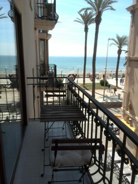 Estrella Primero De Mayo - Sitges