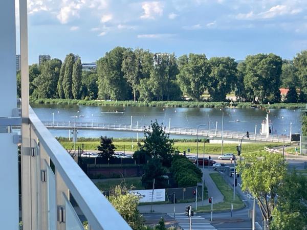 Z Widokiem Na Jezioro I Garażem - Poznań