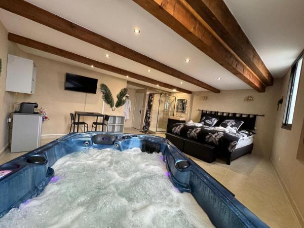 Le Cocon Spa Lune De Miel - Castries