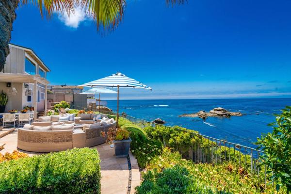 Dolphin's Paradise - San Diego, CA