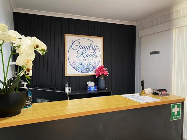 Country Roads Motor Inn - West Wyalong