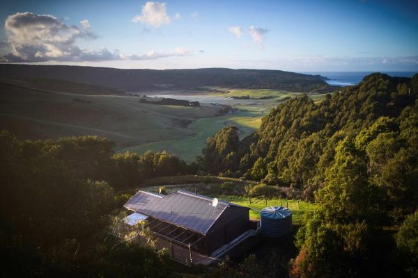 Surrounded By Nature, Sweeping Views. - Great Ocean Road