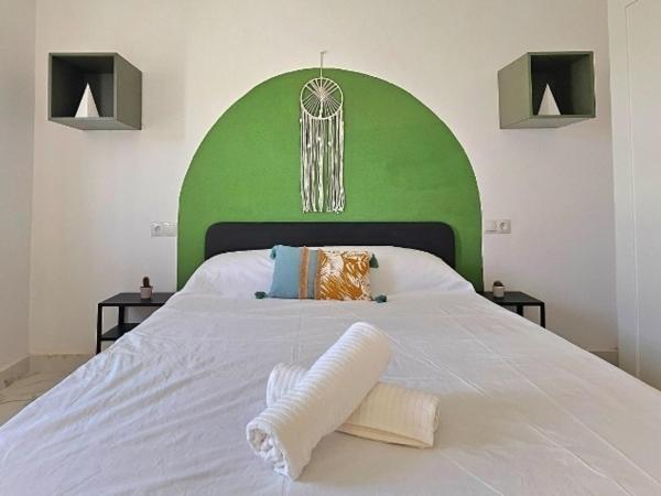 Apartamento De 3 Dormitorios A Un Paso De La Playa Y El Centro - Almería