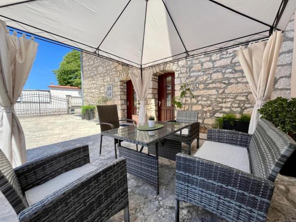 Stone House Mia - Premantura