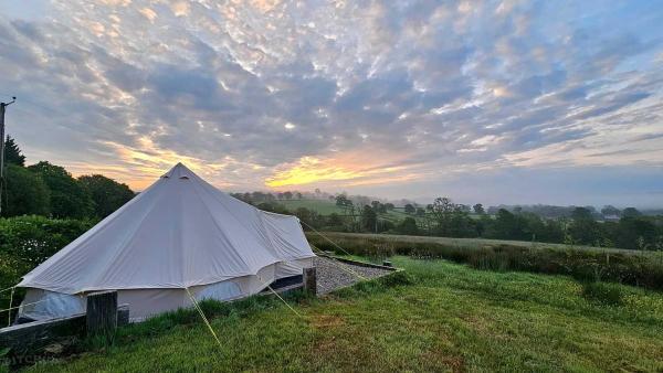 Welsh Hilltop Escape - Carmarthenshire