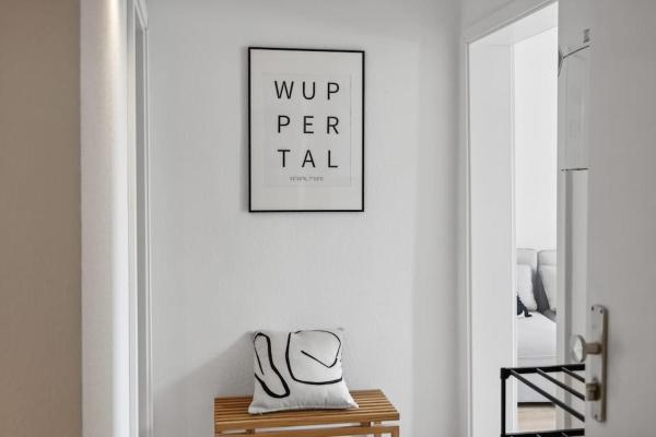 Stylisches Apartment, Parkplatz, Nähe Dus & Dortmund & Köln & Essen - Wuppertal