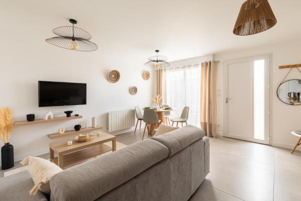 Douceur De Vivre Urbaine Jonage Groupama Stadium - Arena - Lyon Aeroport Saint Exupery - Eurexpo - Meyzieu