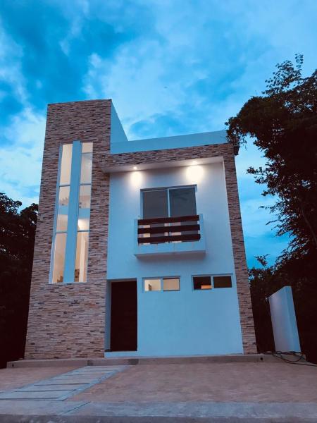 2 Br-house In Puerto Morelos With Stunning View - Puerto Morelos