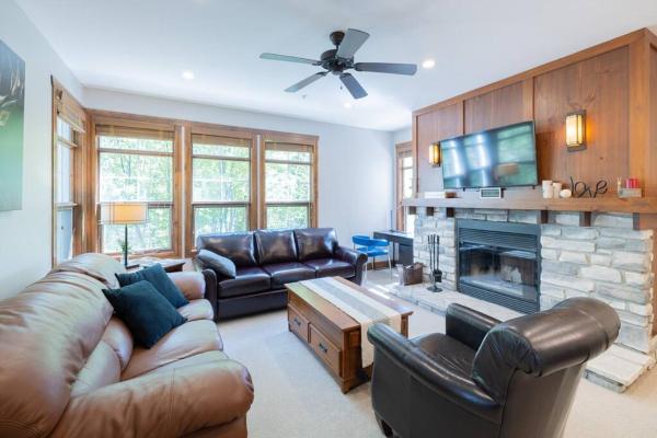 Les Eaux Tremblant - Luxury Chalet With Pool & Spa And Ac - Mont-Tremblant