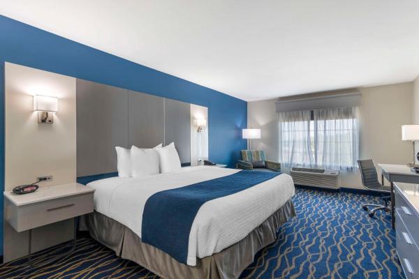 Best Western Plus Lake Lanier Gainesville Hotel & Suites - Gainesville, GA