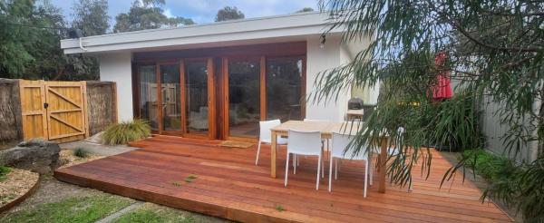 Lonnie Pad - Queenscliff