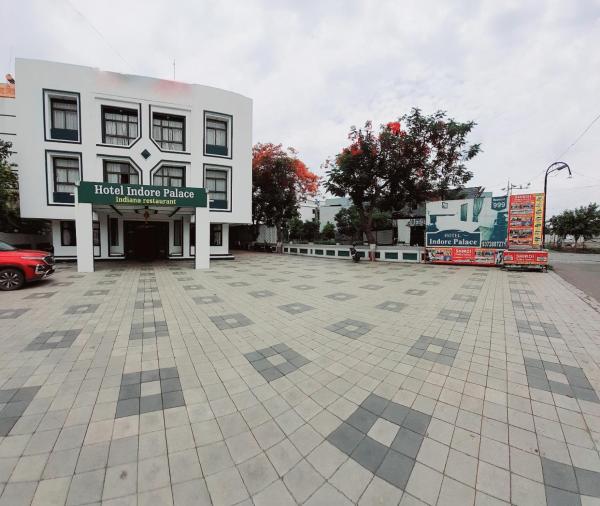 Hotel Indore Palace - Kdm Hotels Shirdi- A Walk Away From Saibaba Temple - Kopargaon