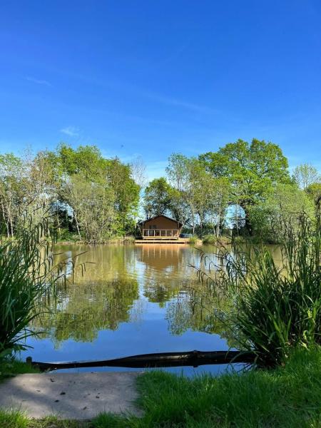 Teal Safari Tent - Bromsgrove