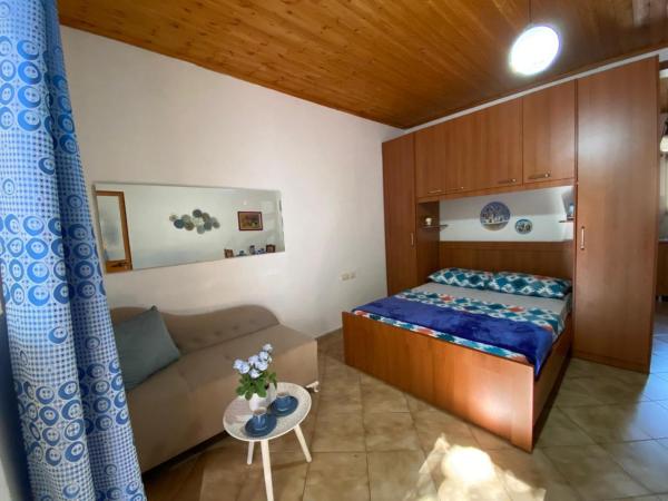 Ramo's Studio Apartment 2v - Valona