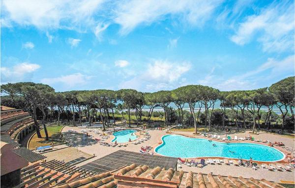 Gorgeous Apartment In Puntone Gr With Wifi - Follonica