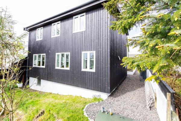 Homey Townhouse - Îles Féroé