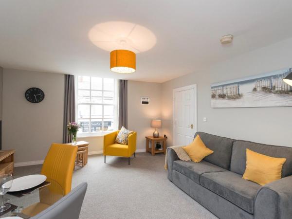 Hamilton House Holiday Apartment - County Down