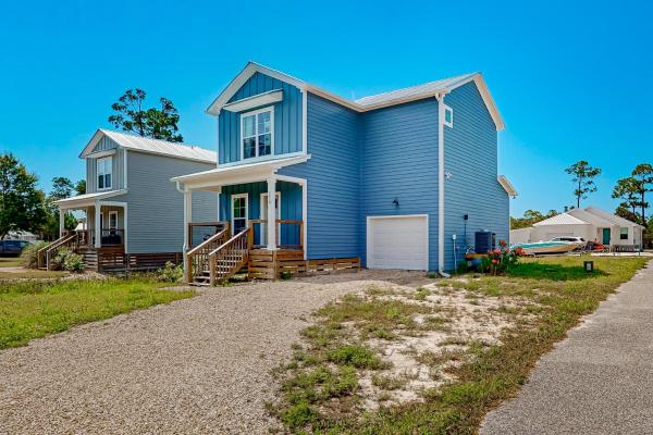 Lighthouse Cove - Carrabelle, FL
