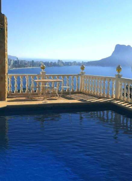 Villa Fantastica Con Vistas A La Bahia Y Con Pisciana - Calpe