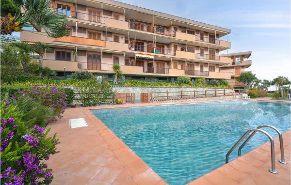 Cozy Apartment In Santo Stefano Al Mare - Taggia