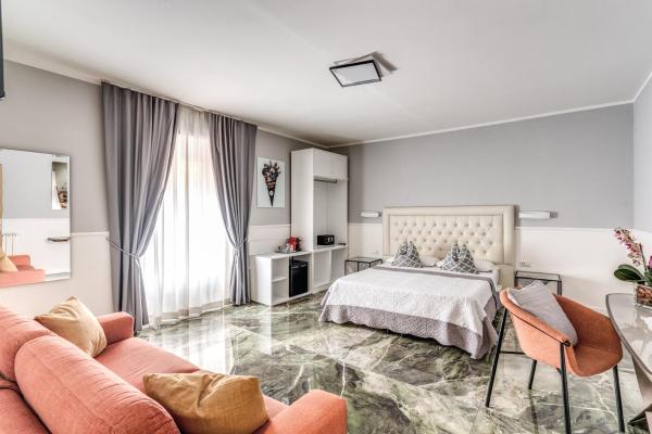 Spanish Step Dream Suites - Rome
