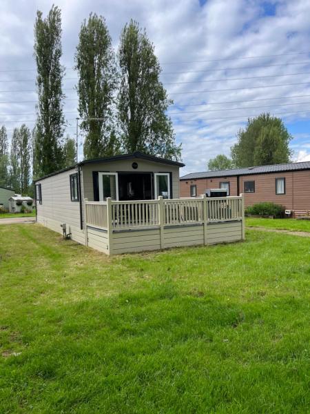 Family Fun Getaway Holiday Home - Northampton