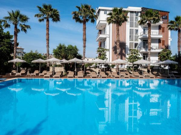 Nia Boutique Hotel By Rapo's Resort - Qeparo