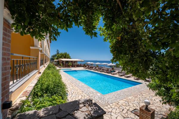 Apart Hotel Alex - Himarë