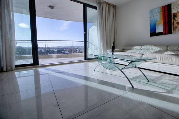 The Strand - 4bed Sliemaseafront Fl 2 By Homely - Valletta, Malta