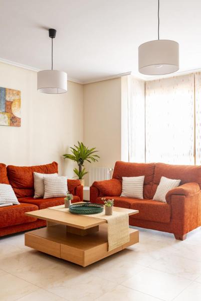 Apartamento En Badames Con Piscina Comunitario - Colindres