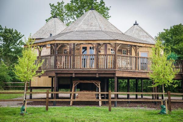 King Arthurs Willow - Devizes