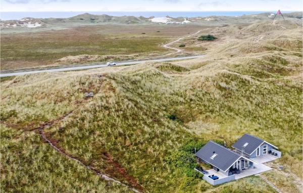 3 Bedroom Awesome Home In Hvide Sande - Denmark