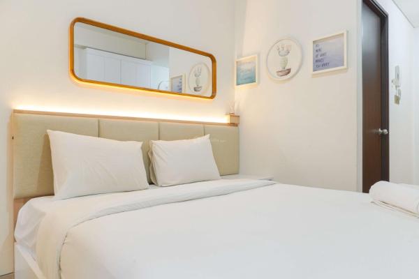 Well Designed And Comfy Studio Transpark Cibubur Apartment By Travelio - Bekasi