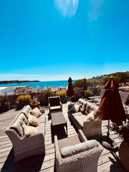 Magnifique Appartement Climatisé Vue Mer Ref La Plage - Agay