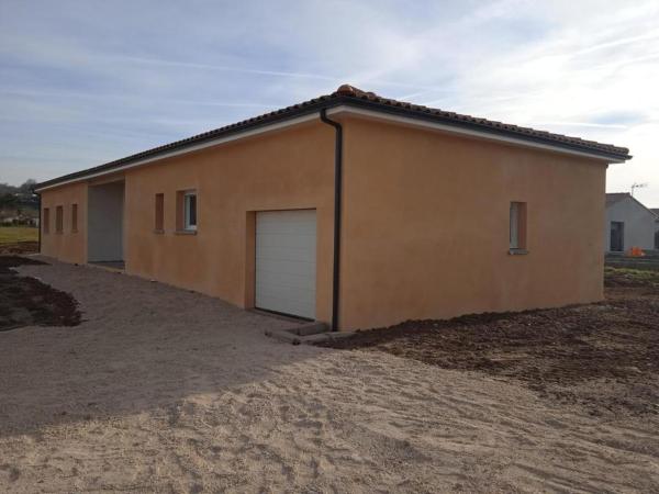 La Villa Des Mûriers Très Spacieuse Dans Un Environnement Calme - Moissac