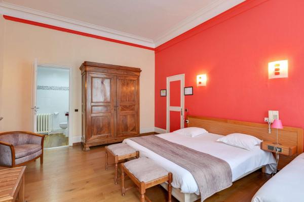 Brit Hotel Notre Dame - Saint-Amand-les-Eaux