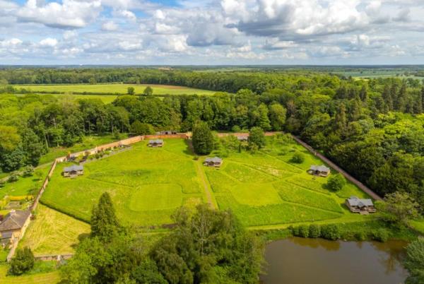 Exton Park At Lantern And Larks - Rutland