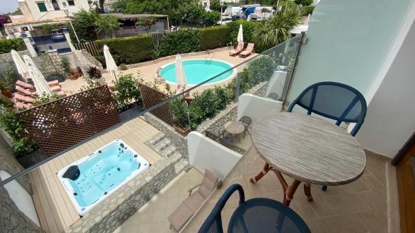 Capri Bougainville Luxury Boutique Hotel - Capri (island)