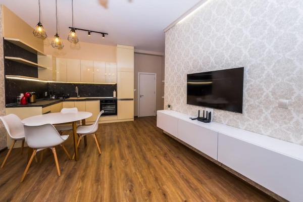 Flora Apartment - Burgas