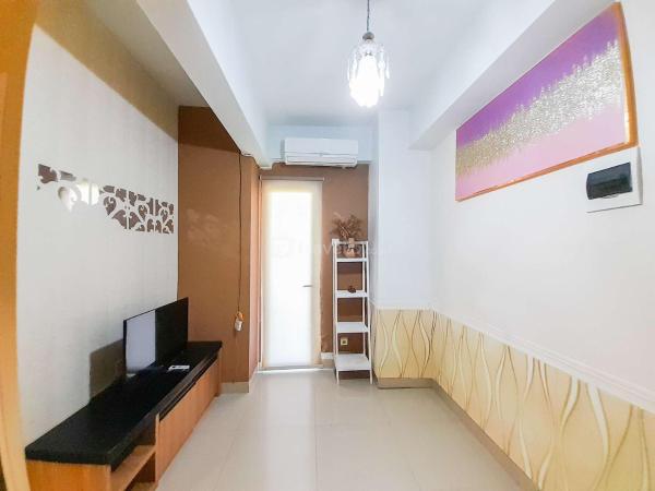 Homey And Warm 1br At Student Castle Yogyakarta Apartment By Travelio - Yogyakarta