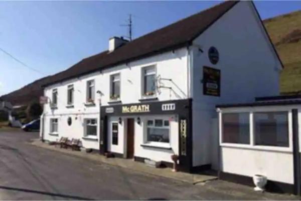 Mc Grath's Inn - Ireland