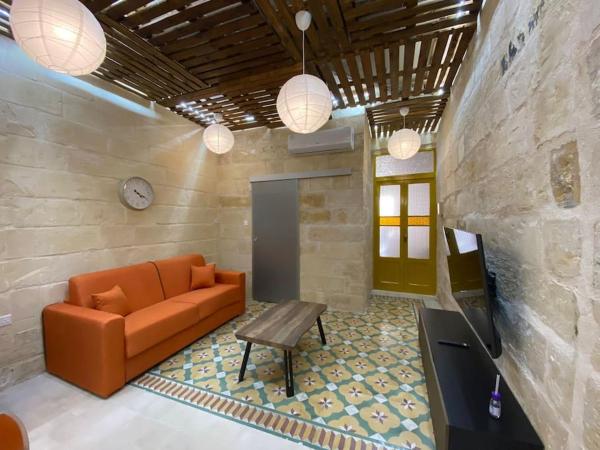 Cosy Cupids Hideout Hot Tub And Bbq - 4km Away From Airport - Aéroport international de Malte (MLA)