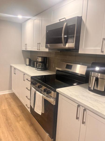 New One Bedroom Apartment - Clarington
