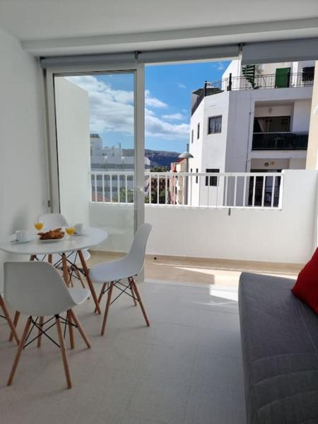 Clavel - Playa de las Américas