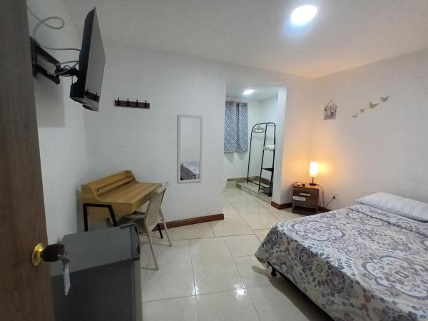 Confortable Y Central Habitación A 1 Cuadra De La Playa - Colombia
