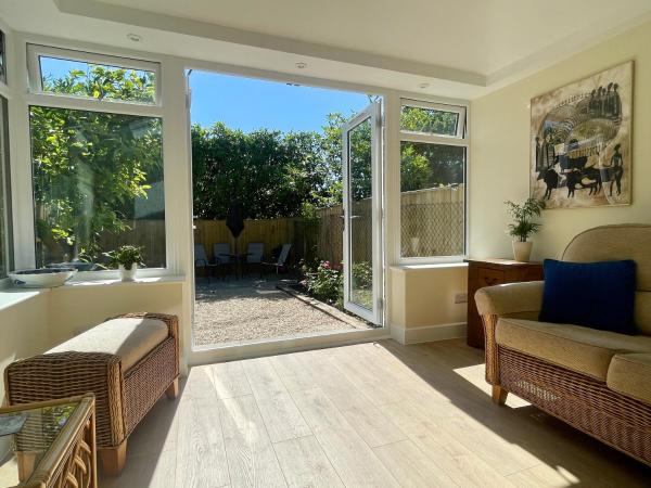 3-bed Cottage In Sway, New Forest (5 Min Walk From Sway Train Station) - Brockenhurst