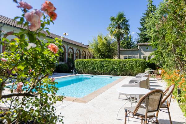 Hotel Les Bellugues - Gard