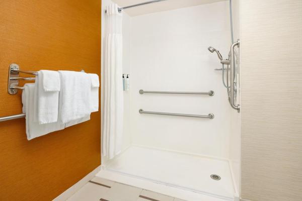 Fairfield Inn Concord - Pembroke, NH