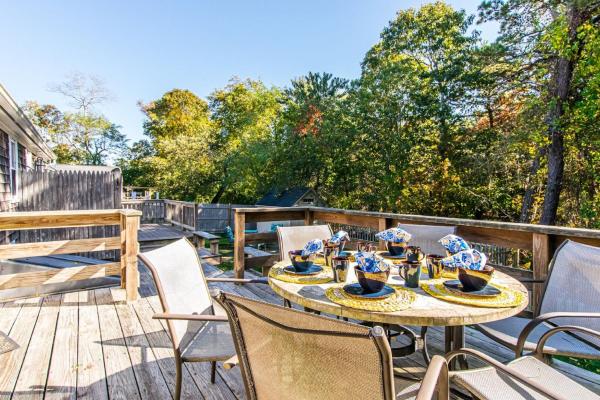 Waterfront Cape Cod Home - Dennis